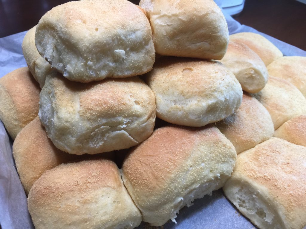 HOMEMADE PANDESAL - Pinoy Style Recipe