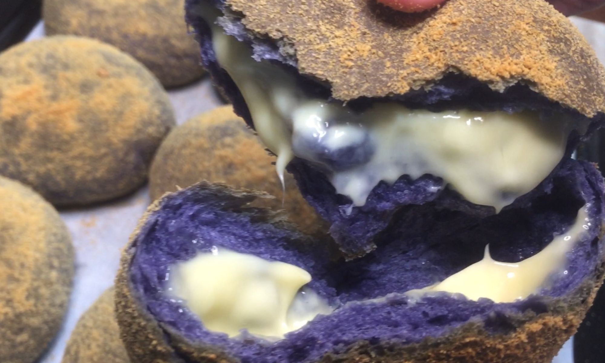 UBE CHEESE PANDESAL - Pinoy Style Recipe